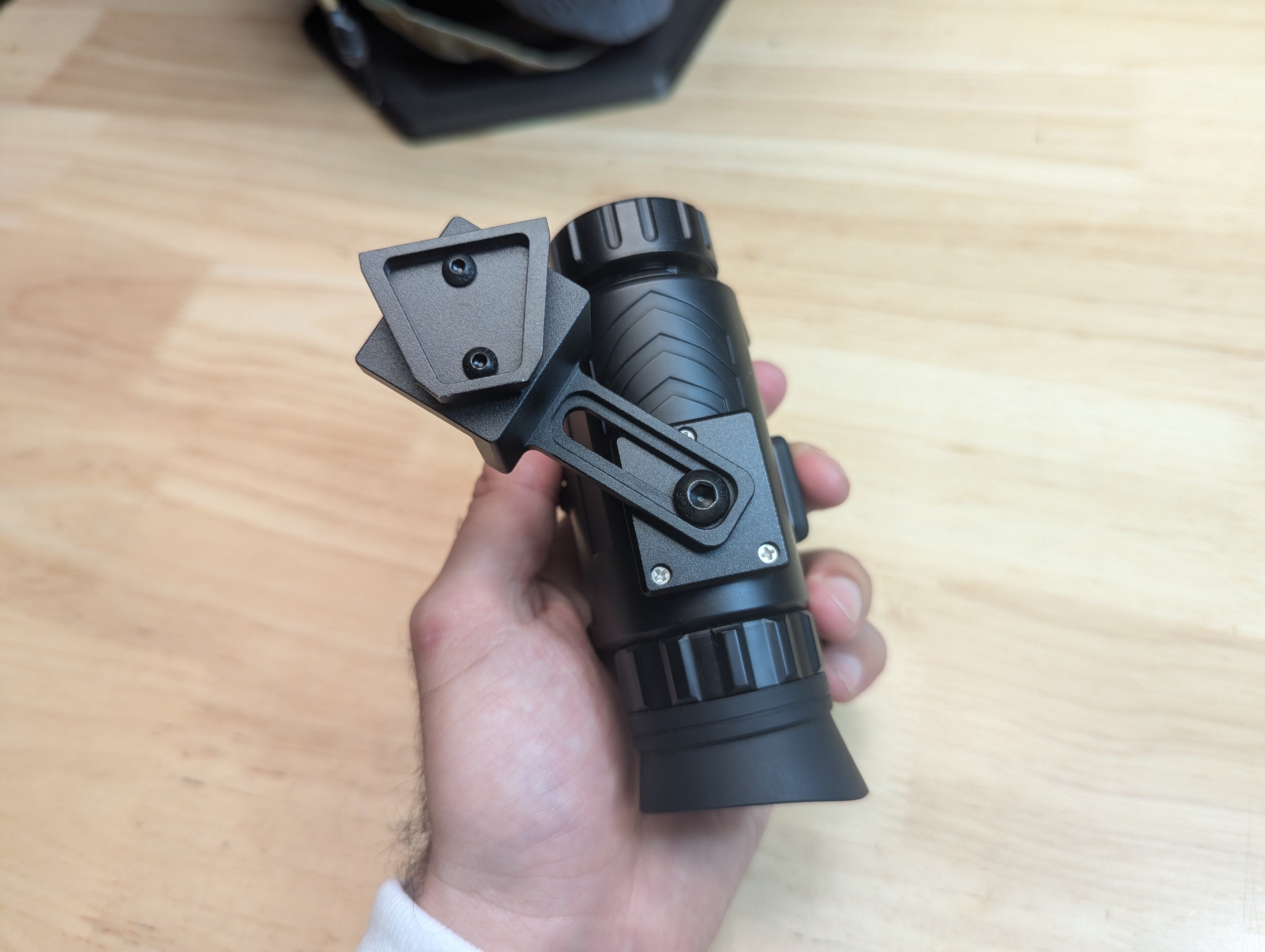 NVG30/NVG10 Adjustable Wilcox Mounting Arm – Good Nite Gear